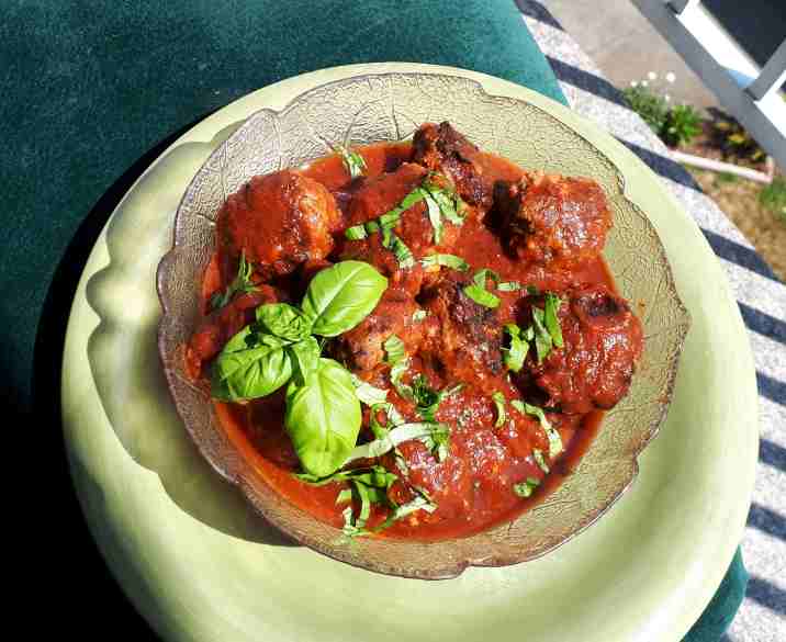 Meatballs With Fresh Mint And Basil | Rootitoot
